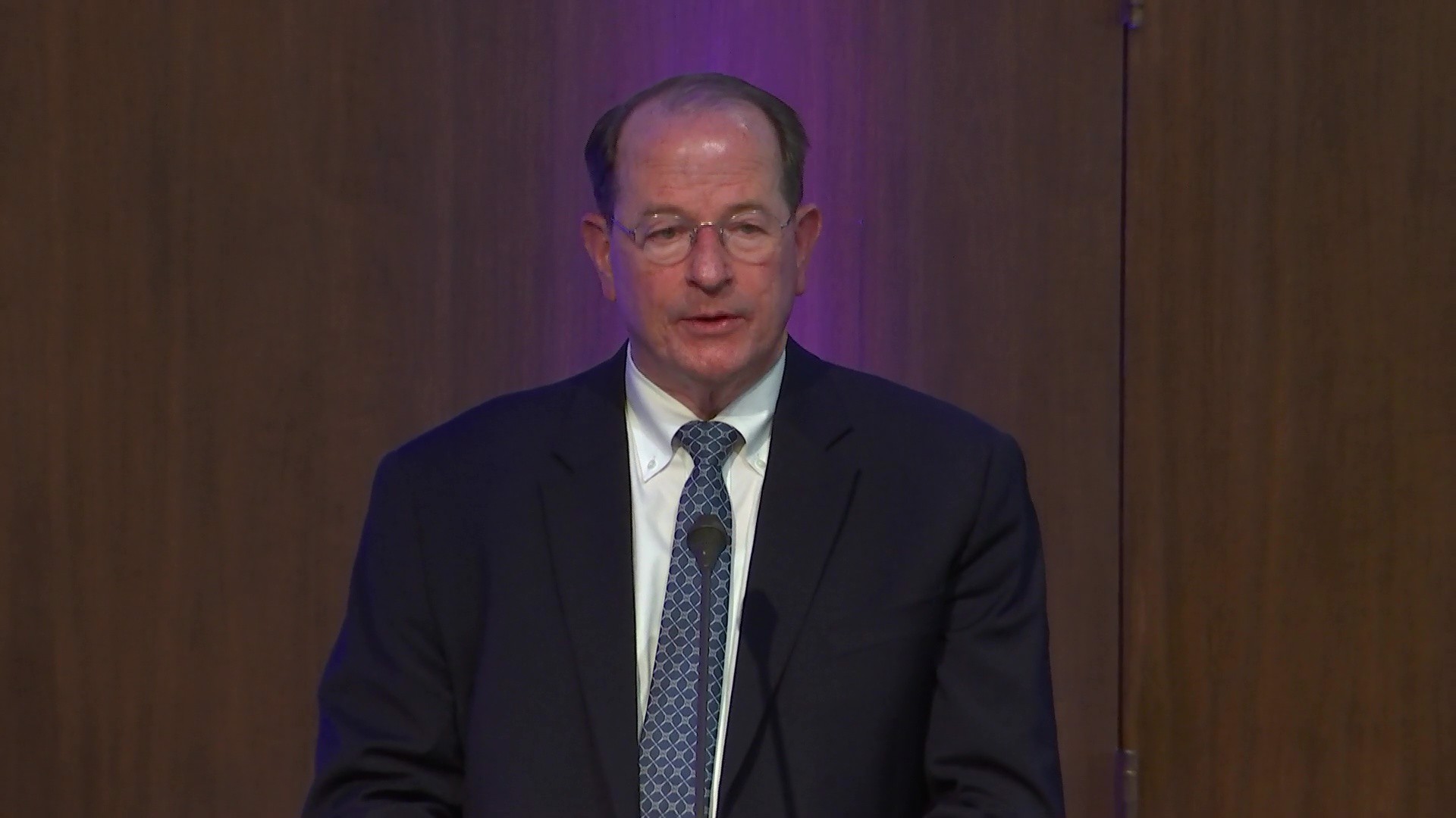 Experiences from the Life of Elder Neal A. Maxwell