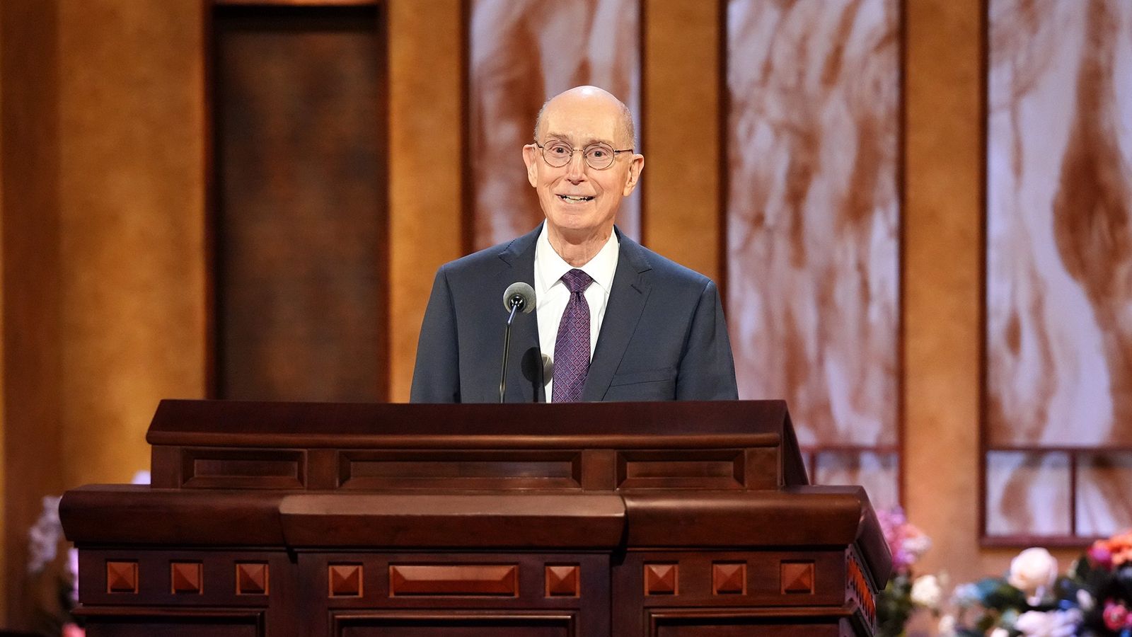 Bless in his name – President Eyring